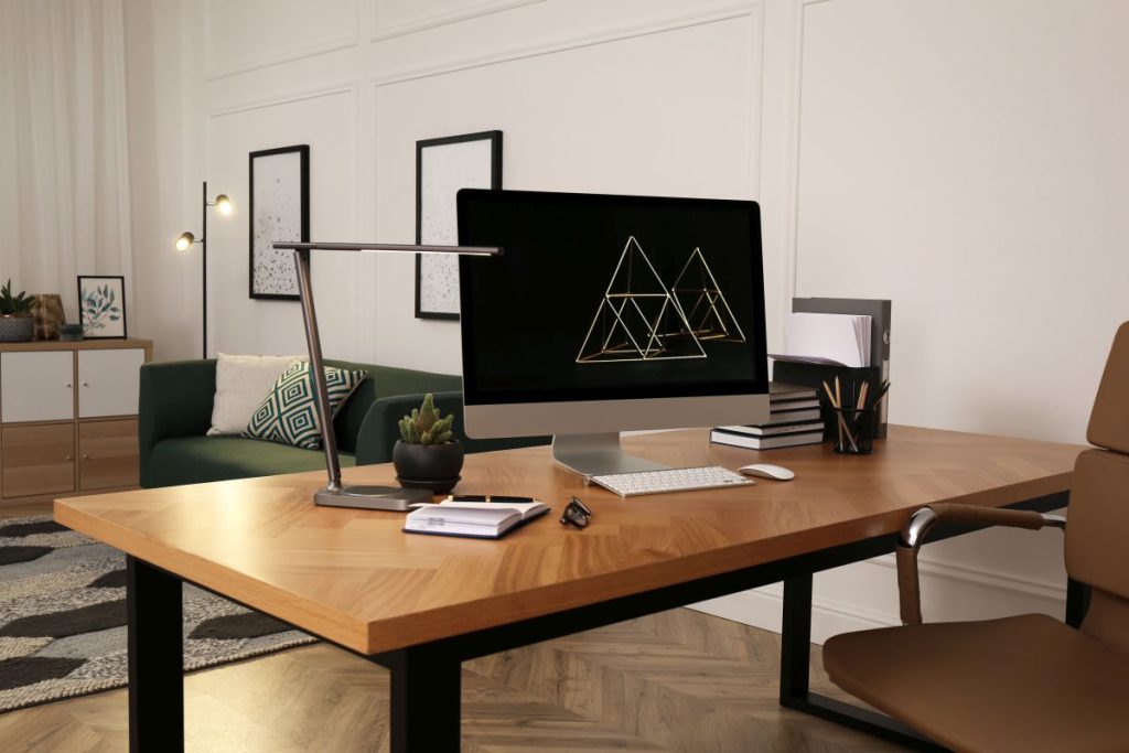 UPLIFT Desk E7 LED Desk Lamp Review - TechUTouch